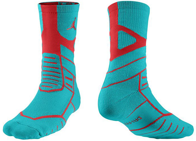 Air Jordan 7 Marvin the Martian Socks | SportFits.com