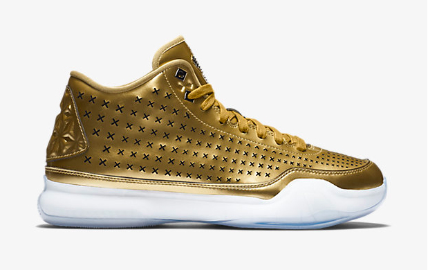 Nike Kobe X Mid EXT Metallic Gold | SportFits.com