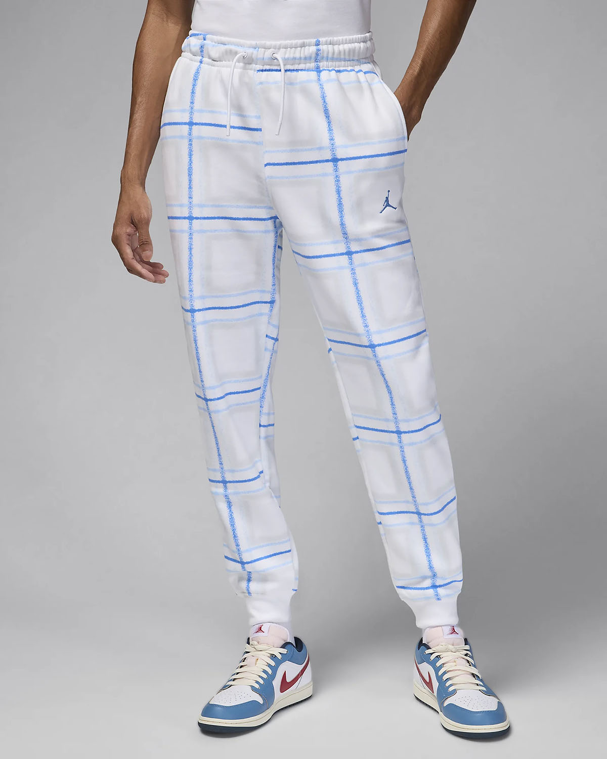 Jordan Essentials Holiday 2024 Clothing White Legend Blue