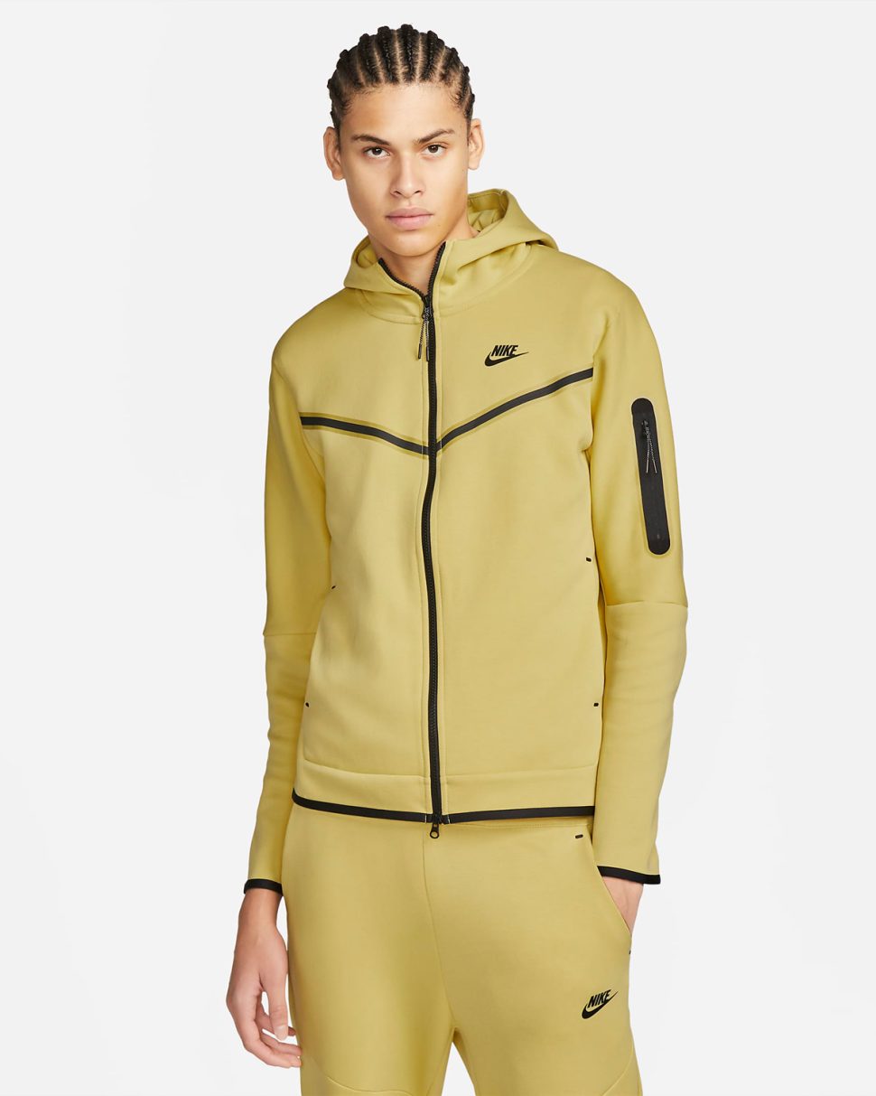 Nike Tech Fleece Hoodies and Pants Fall 2022 Shopping Guide