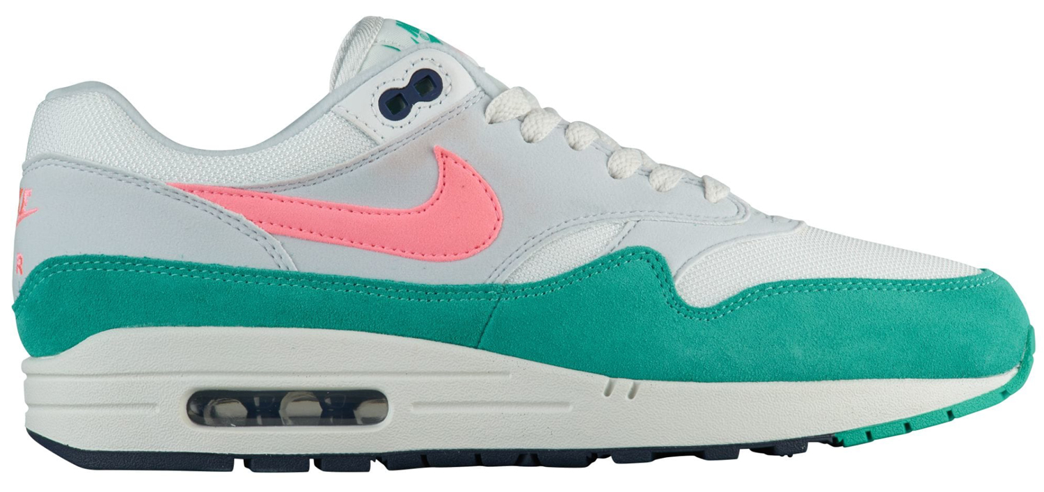 Nike Air Watermelon Shorts Match | SportFits.com